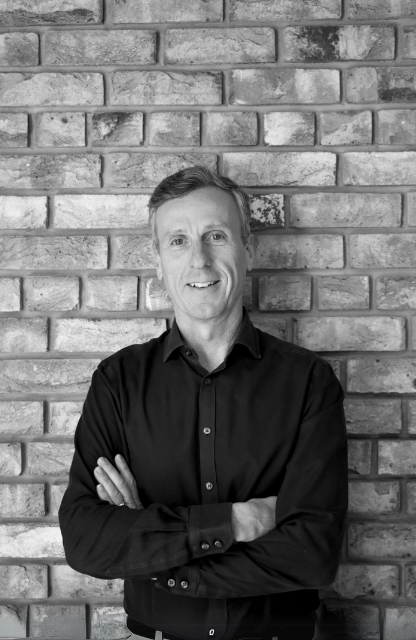 Tony Hewitt - QuinnRoss